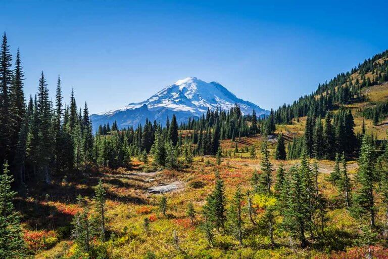 30+ Beautiful Fall Destinations with Places to Hike in the U.S. - The ...