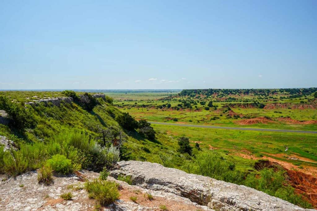 15 Ways to Visit Beautiful Mountains in Oklahoma From a Local - The Happiness Function