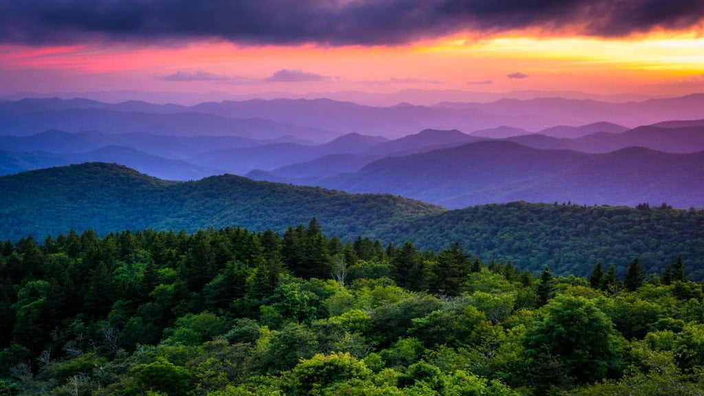 12 Reasons To Visit the Smoky Mountains for Outdoor Adventures - The ...