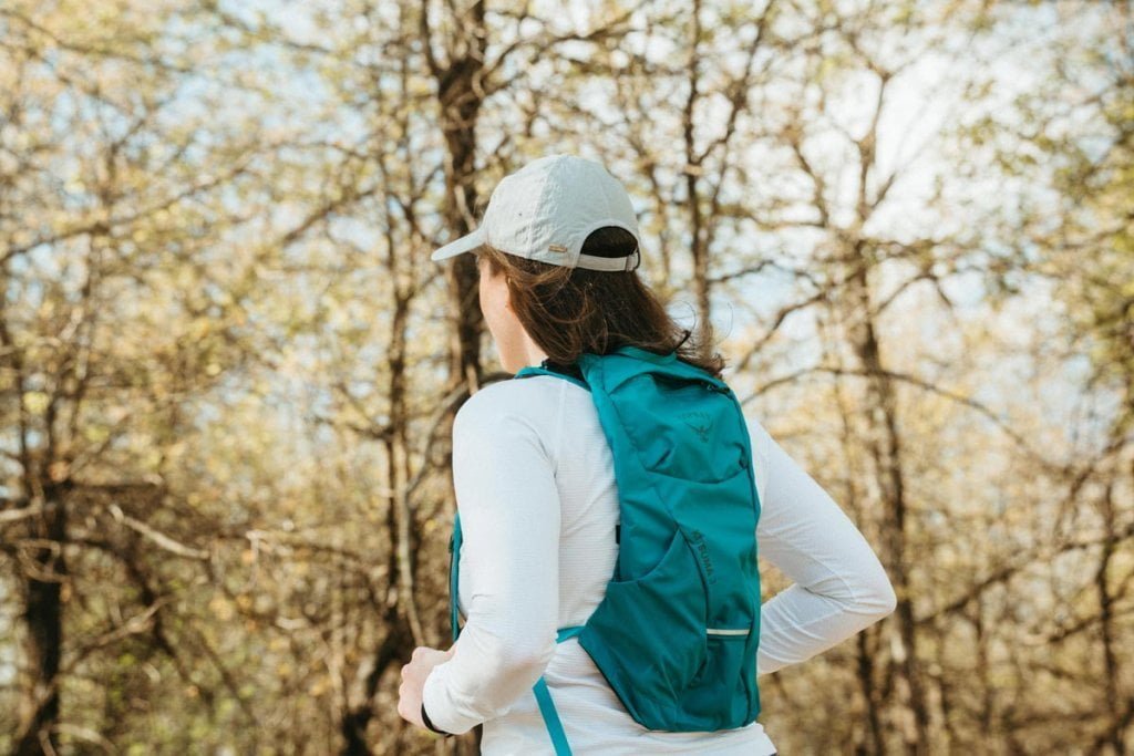 What to Wear Hiking: Perfect Spring Hiking Outfit Ideas for Women - The ...