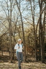 What to Wear Hiking: Perfect Spring Hiking Outfit Ideas for Women - The ...